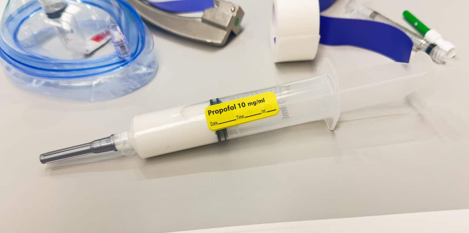 Syringe Flag Labels - Chicago Tag & Label